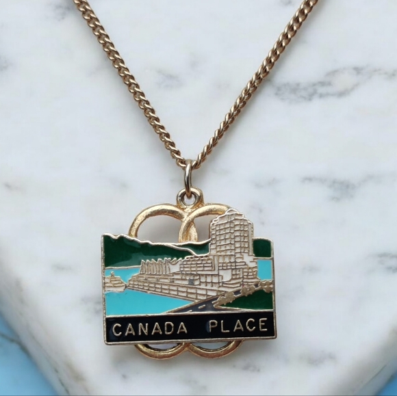 Vintage | Jewelry | Vintage Enameled Canada Place Tourist Necklace ...